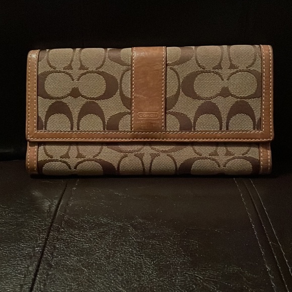 Coach | Bags | This 3 Piece Coach Set Which Was Created In Neutral ...